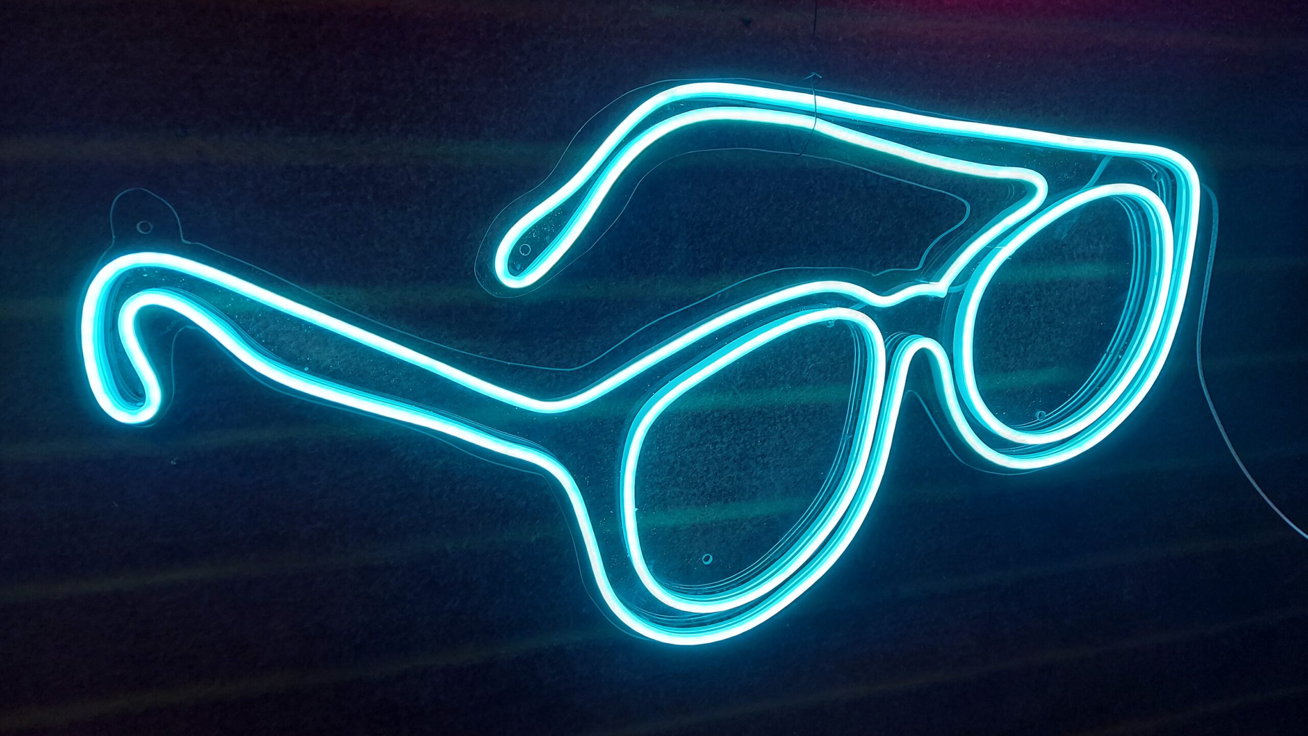 CORPOREAS ARAGÓN - La revolución en rotulación del neón LED